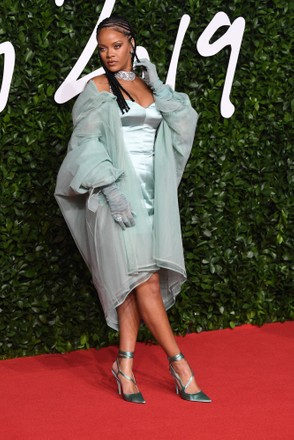 Barbadian Singer Rihanna Attends Fashion Awards Editorial Stock Photo ...