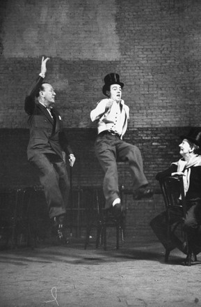 Noel Coward Graham Payn Gertrude Lawrence Editorial Stock Photo - Stock ...
