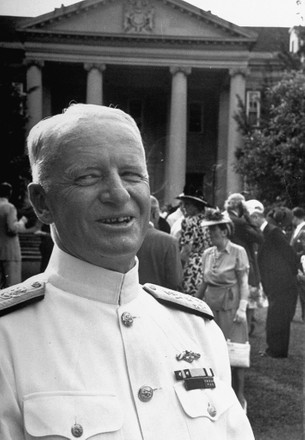 51 Admiral chester w nimitz Stock Pictures, Editorial Images and Stock ...