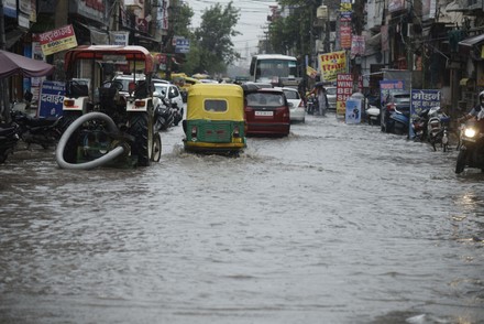 Heavy Rain Lashes Delhi-NCR, Several Areas Waterlogged, GUrugram, Haryana, India - 11 Sep 2021 ...