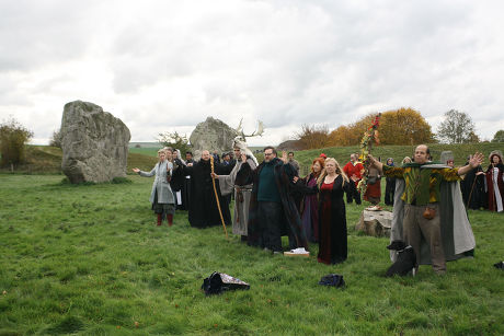 56 Wiltshire pagan druid Stock Pictures, Editorial Images and Stock ...