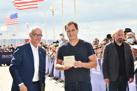 Michael Shannon Poses During Unveiling His Editorial Stock Photo ...