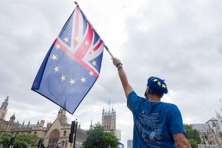 750 Boris waving Stock Pictures, Editorial Images and Stock Photos ...