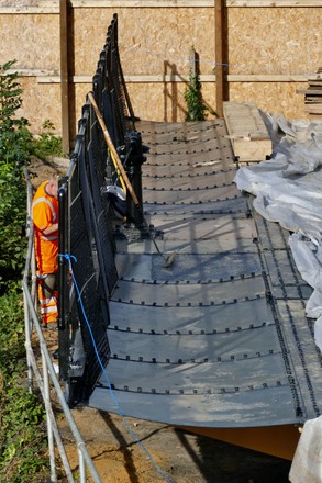 __COUNT__ Restoration of the historic Rewley Road Swing Bridge, Botley ...