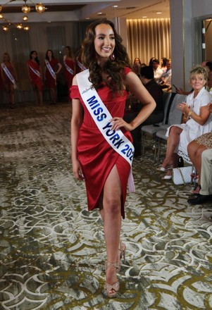 Contestant 25 Oliviaalice Grant Miss York Editorial Stock Photo - Stock ...
