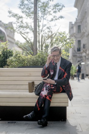 20,000 Evening standard Stock Pictures, Editorial Images and Stock ...