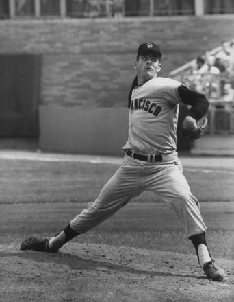 Giants Pitcher Gaylord Perry Winding Throw Editorial Stock Photo ...