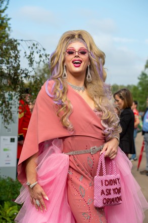 Flamboyant Drag Queen Garden Designer Daisy Editorial Stock Photo ...