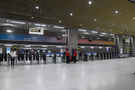 250 Northern line extension Stock Pictures, Editorial Images and Stock ...