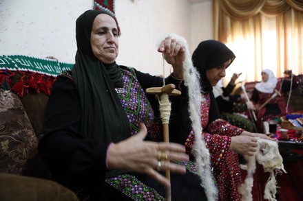 Palestinian Women Weave Traditional Products Wool Editorial Stock Photo ...