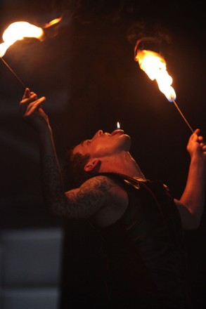 34 Gravity fire Stock Pictures, Editorial Images and Stock Photos ...