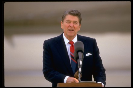 Pres Reagan Waving While Speaking Before Editorial Stock Photo - Stock ...
