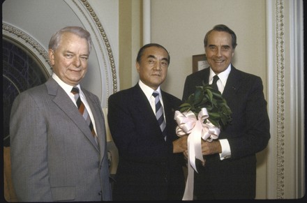 Sen Robert J Dole Sen Robert Editorial Stock Photo - Stock Image ...
