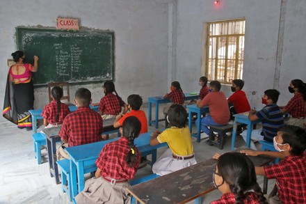 Primary Section Students Wearing Protective Face Editorial Stock Photo ...