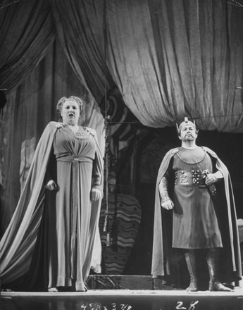 Helen Traubel Lauritz Melchior Singing Tristan Editorial Stock Photo ...