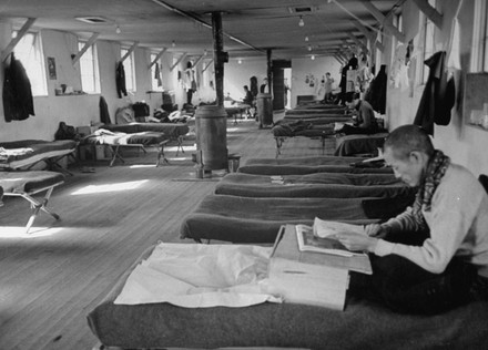 PEOPLE BARRACKS JAPANESE INTERNMENT CAMP TULE Editorial Stock Photo ...