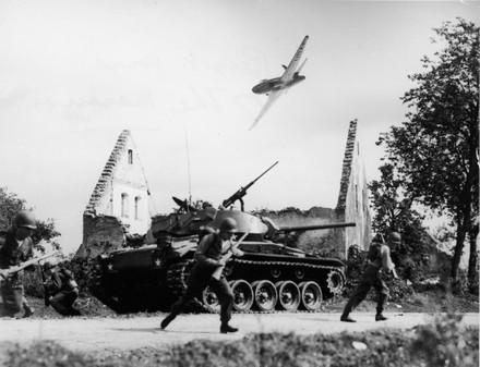 American Soldiers Running Cover During Nato Editorial Stock Photo ...