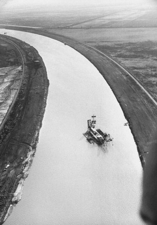 New 42mile Deep Water Channel Thru Editorial Stock Photo - Stock Image ...