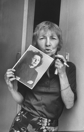 Simone Berteautauthor Biography French Singer Edith Editorial Stock ...