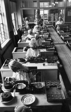 Workers Packing Caviar Canning Factory Astrakhan Editorial Stock Photo ...