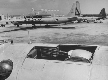 42 Fort worth air base Stock Pictures, Editorial Images and Stock ...