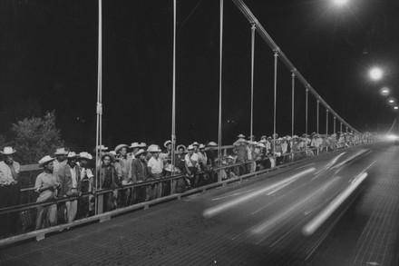 1,000 1950s immigration Stock Pictures, Editorial Images and Stock ...