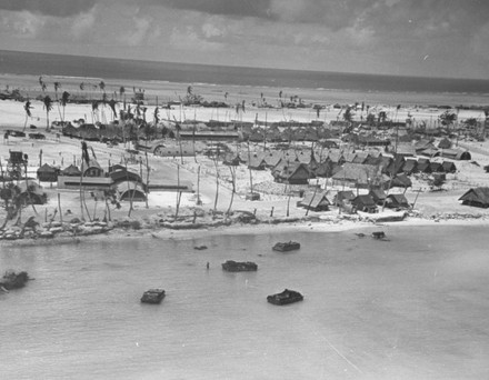81 Battle of tarawa Stock Pictures, Editorial Images and Stock Photos ...