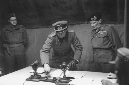 General Kinsel R Signing Unconditional Surrender Editorial Stock Photo ...