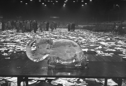 Melting Large Elephant Carved Ice Left Editorial Stock Photo - Stock ...