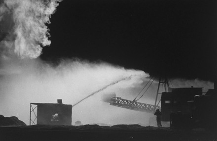 Gassi Touil Gas Well Fire Sahara Editorial Stock Photo - Stock Image ...