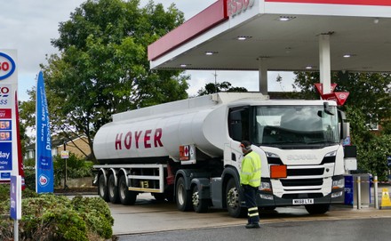 54 Emmer green petrol station Stock Pictures, Editorial Images and ...