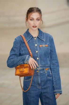 Emma Chamberlain Editorial Stock Photo - Stock Image | Shutterstock