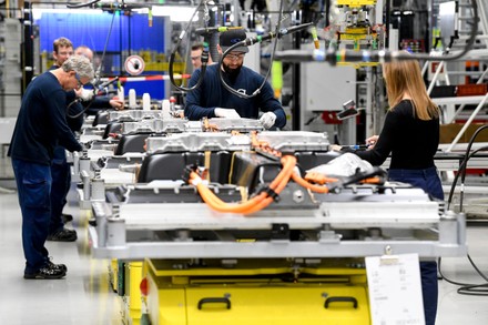 Volvo C40 production line, Gent, Belgium - 07 Oct 2021 Stock Pictures ...