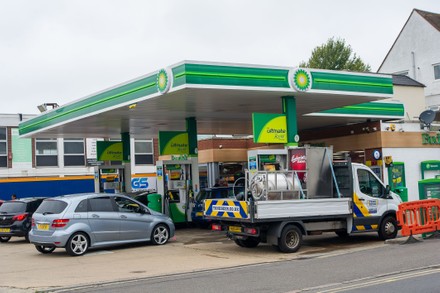 Texaco Petrol Station Farnham Road Slough Editorial Stock Photo - Stock ...