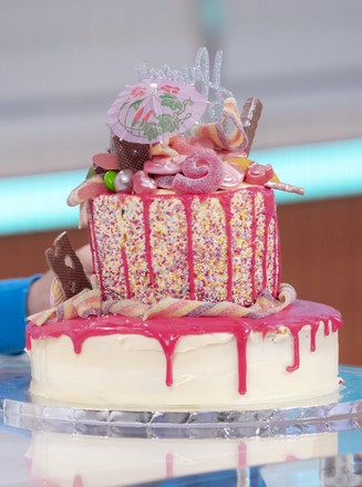 Laura Tobins 40th Birthday Cake Good Editorial Stock Photo - Stock ...