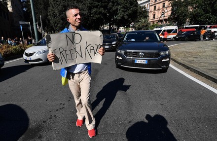 Anti-Green Pass protest in Genoa, Italy - 11 Oct 2021 Stock Pictures ...