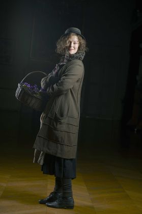 Sarah Gabriel, who makes her Paris debut as Eliza Doolittle in 'My Fair ...