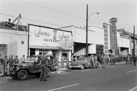 Freedom Riders Protesting Against Segregation United Editorial Stock ...