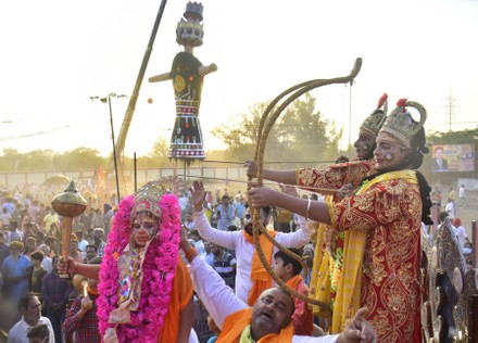 People Dressed Hindu Deities Part Dussehra Editorial Stock Photo ...