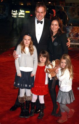 Peter Jones Wife Tara Capp : photos éditoriales de stock – Images de ...