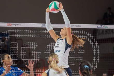 Overhand Pass Marta Bechis Editorial Stock Photo - Stock Image ...