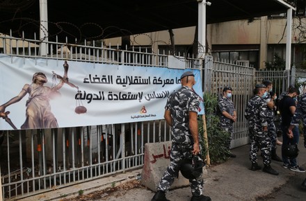 Protestors Lebanese Opposition Front Carry Placards Editorial Stock ...