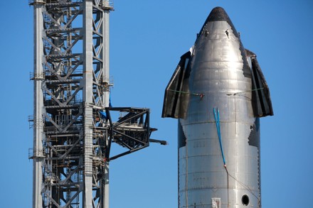 69 The starship launch tower Stock Pictures, Editorial Images and Stock ...
