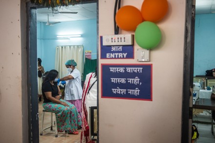 Beneficiary Gets Inoculated Rajawadi Hospital While Editorial Stock ...