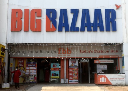 Big Bazaar Retail Shop Kolkata India Editorial Stock Photo - Stock ...