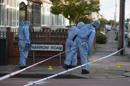 London Uk Forensic Officers Gather Evidence Editorial Stock Photo ...