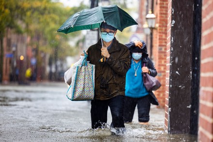 People Walk Along Flooded Union Street Editorial Stock Photo - Stock ...