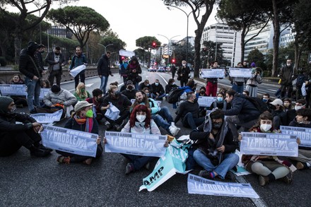 Protests at G20 Summit in Rome, Italy - 30 Oct 2021 Stock Pictures ...