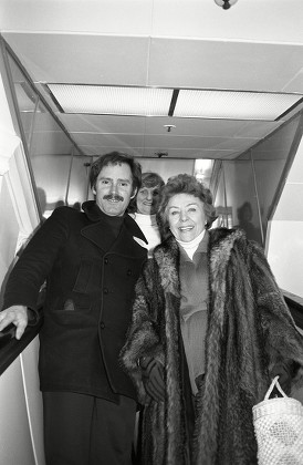 Crossroads Scenes Episodes Circa February 1979 Editorial Stock Photo ...