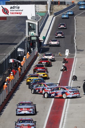 Pitlane Redaktionelles Stockfoto – Stockbild | Shutterstock